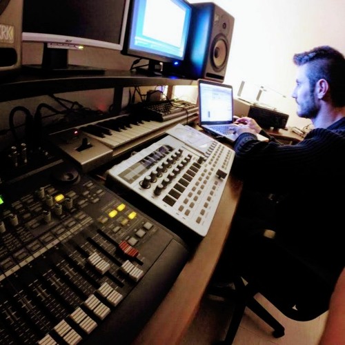 Stream Subhan Sheik & Oscar Blanco Feat Jerny - It's On You (Momi ... Stream Subhan Sheik & Oscar Blanco Feat Jerny - It's On You (Momi ...