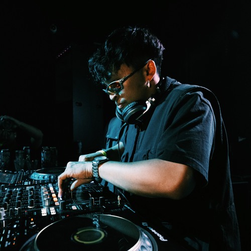 Stream Ian.EXE music | Listen to songs, albums, playlists for free on ...