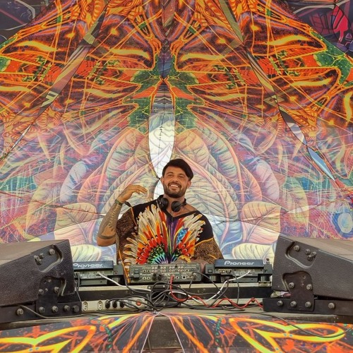 Stream Dj Phoenix music | Listen to songs, albums, playlists for free ...