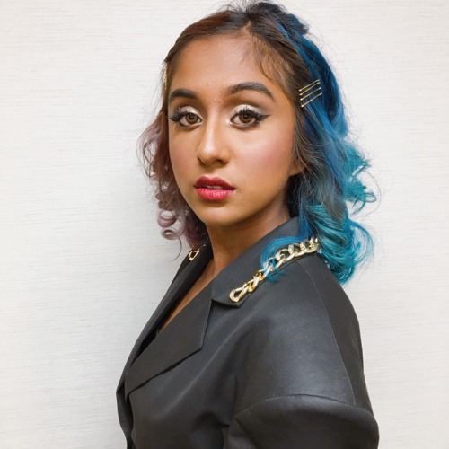 Stream Reshma - Loneliest Girl - 8 (Less Violins) by RESHMA MARTIN ...