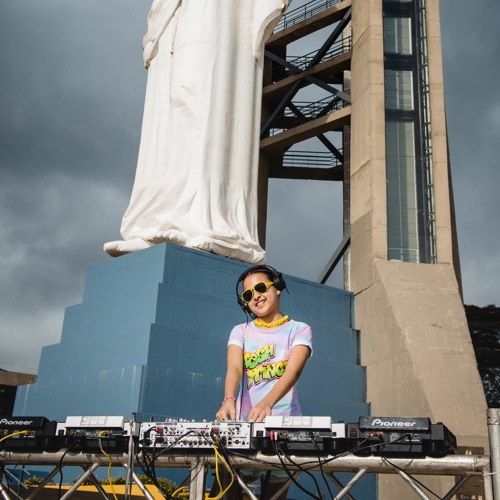 Stream Fernanda Cardozo music | Listen to songs, albums, playlists for ...