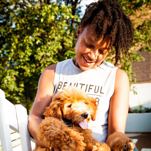 What Kind Of Dog Is Selly The Goldendoodle