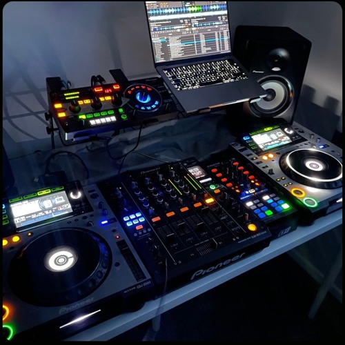 Stream Phil Batty music | Listen to songs, albums, playlists for free ...