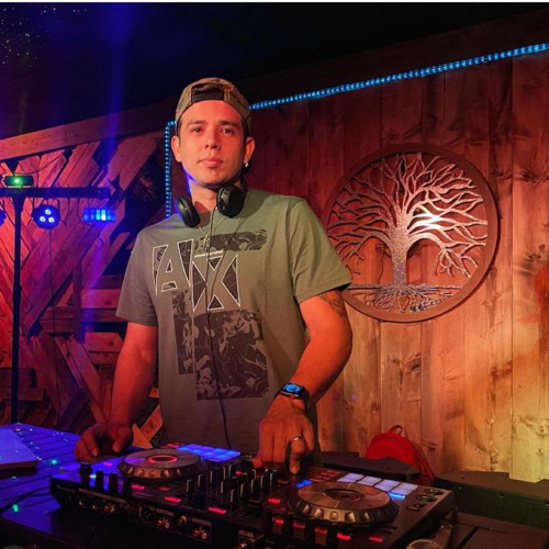 Stream dj kevin. music | Listen to songs, albums, playlists for free on ...