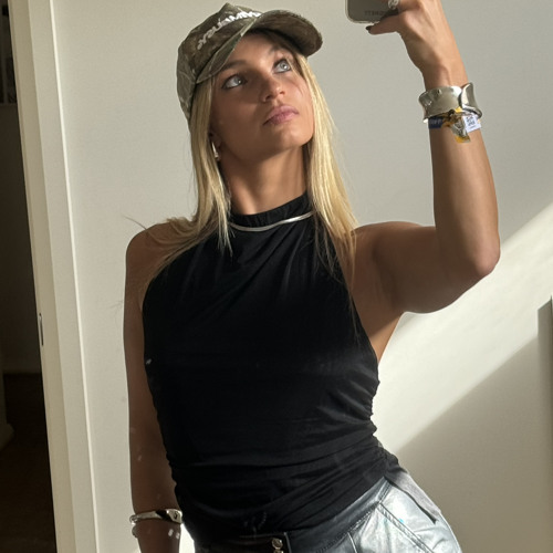 Stream Imogen Hoani music | Listen to songs, albums, playlists for free ...