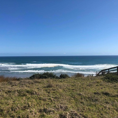 Stream Knee Bends and Rises by Andrew Mardon | Listen online for free ...