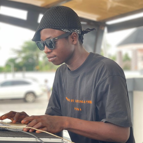 Stream DJ YOUNG MIX VOL2 2022.mp3 by OgDJ YOUNG | Listen online for ...