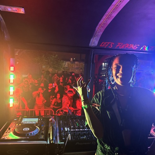 Stream Skrippa 😤😈🎵 music | Listen to songs, albums, playlists for free ...