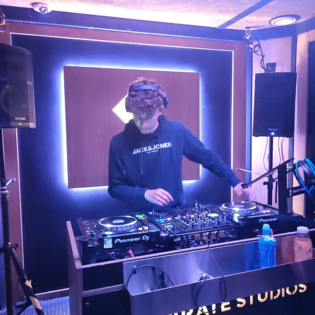 Stream 01 Mini Mix By Bz0114 Listen Online For Free On Soundcloud