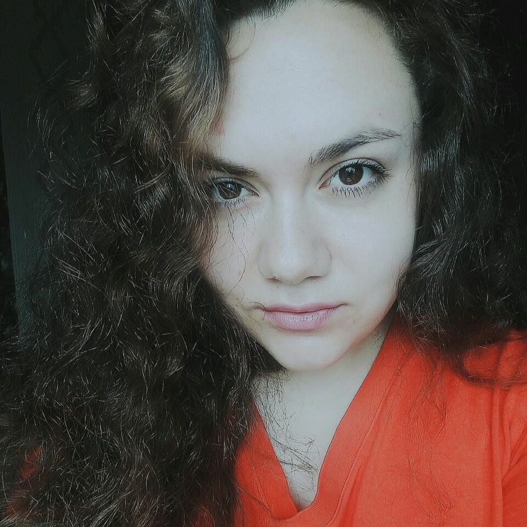 Stream Vlada Vivian \ Alexa Vega Daily News | Listen to top hits and ...