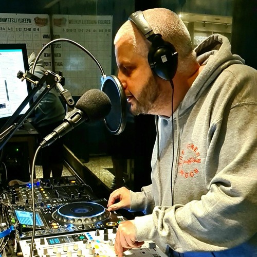 Stream DJ Vinyl Matt music | Listen to songs, albums, playlists for ...