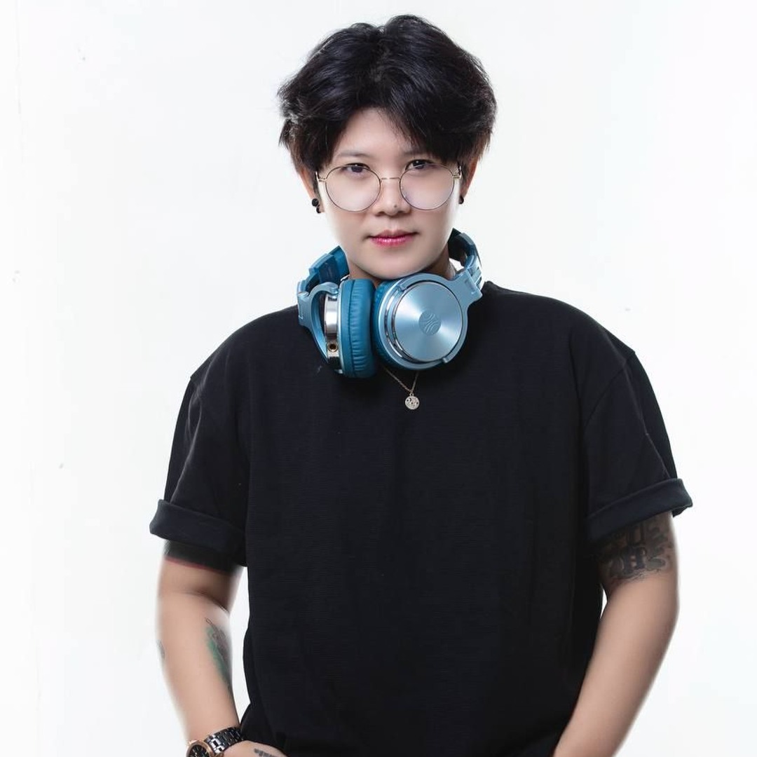 Stream Dj Kenzie Kenn music | Listen to songs, albums, playlists for ...