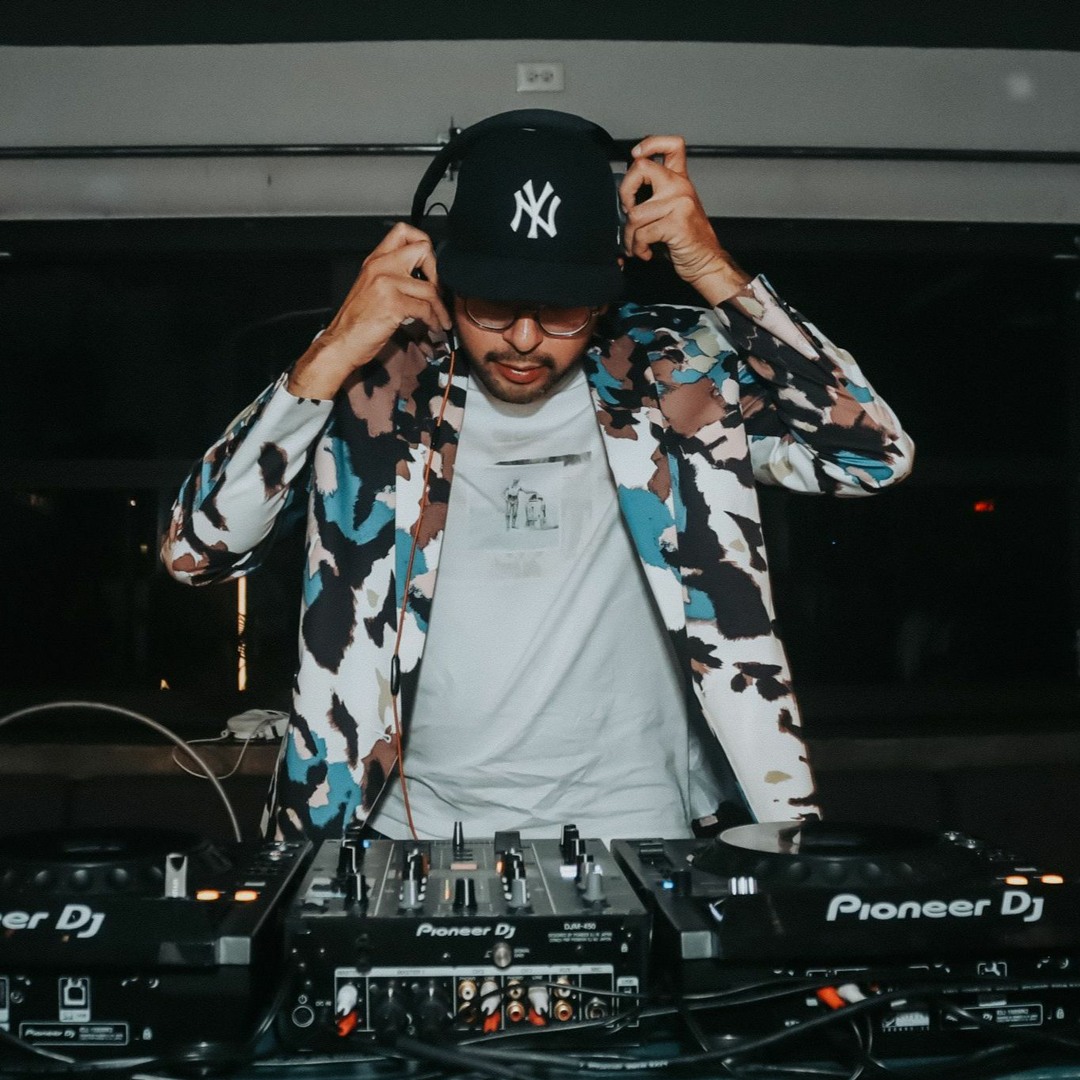 Stream JTJ music | Listen to songs, albums, playlists for free on ...