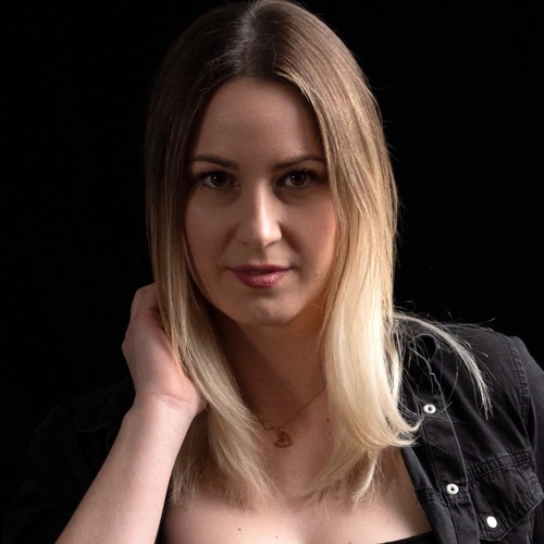 Syzzix ft. Emily Fox - All I Want For Christmas Is You (Hardstyle Remix ...