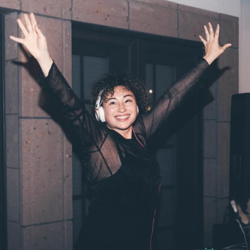 Stream Willow Jade music | Listen to songs, albums, playlists for free ...