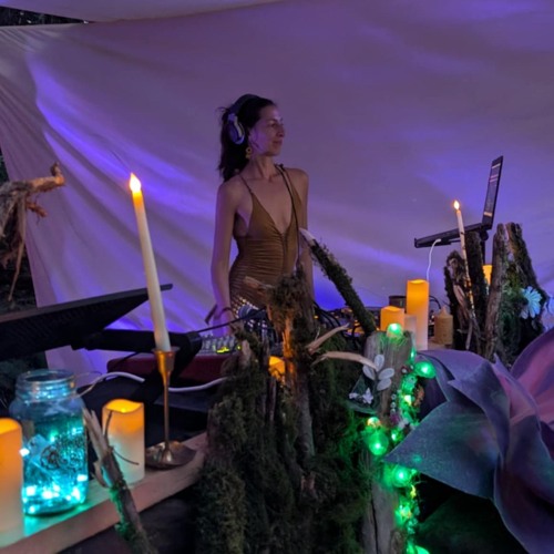 Stream Amber Wolf Moon music | Listen to songs, albums, playlists for ...