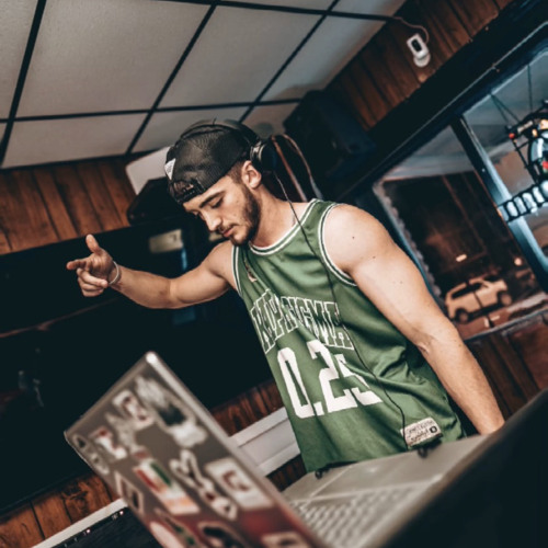 Stream FANETO music | Listen to songs, albums, playlists for free on ...