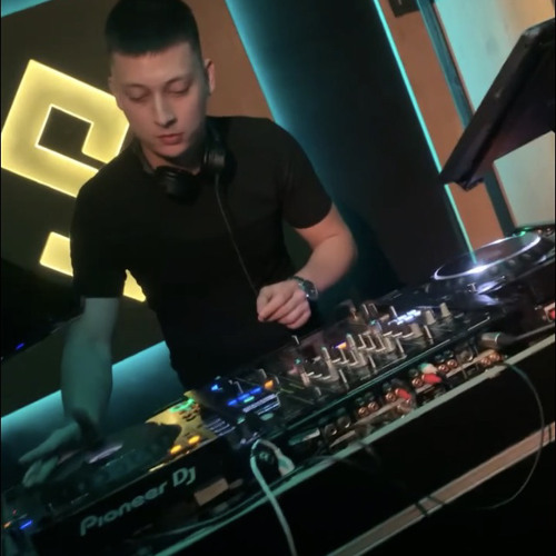 Stream Mr Bass (Brandon Sharrock) music | Listen to songs, albums ...