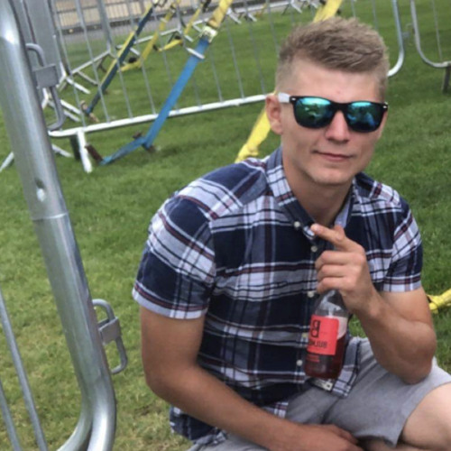 Stream >Daniel_Heard