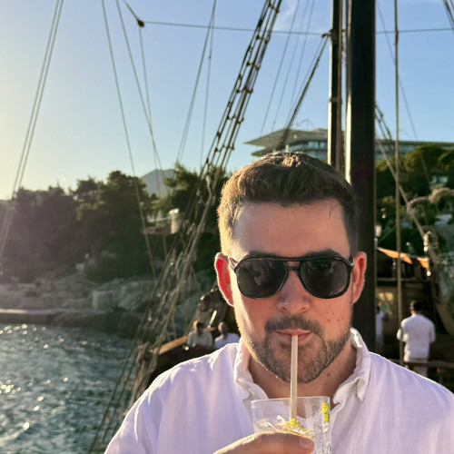 Stream Julian.mnk music | Listen to songs, albums, playlists for free ...