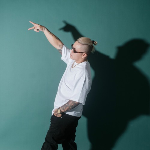 Stream Shorty Thang music | Listen to songs, albums, playlists for free ...