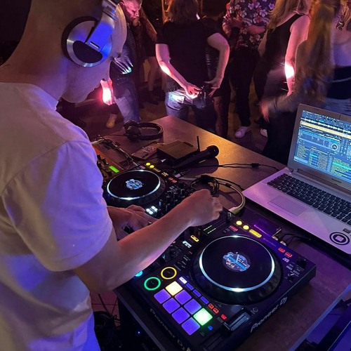 Stream KISSKATOfficial music | Listen to songs, albums, playlists for ...