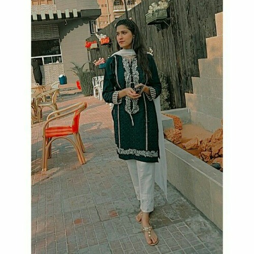 Stream Zahra Mustafa music | Listen to songs, albums, playlists for ...