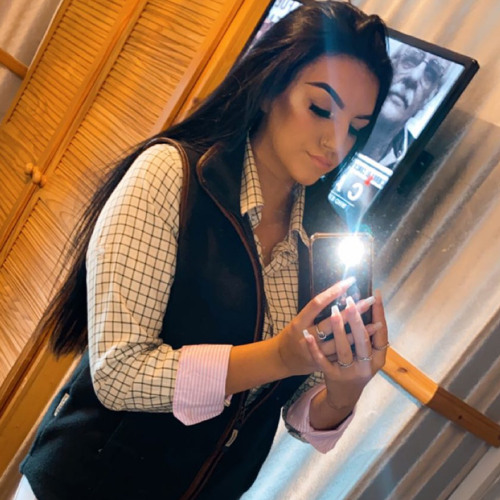 Stream Ellie Hartley💛 music | Listen to songs, albums, playlists for ...