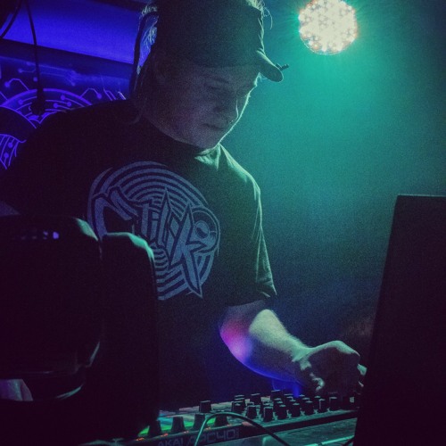 Stream Dah-Ponka-Fonka music | Listen to songs, albums, playlists for ...