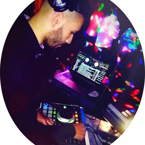 Stream MaxiDiaz_Dj music | Listen to songs, albums, playlists for free ...