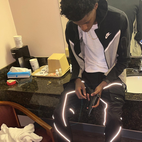 Stream @ybezzyxd music | Listen to songs, albums, playlists for free on ...