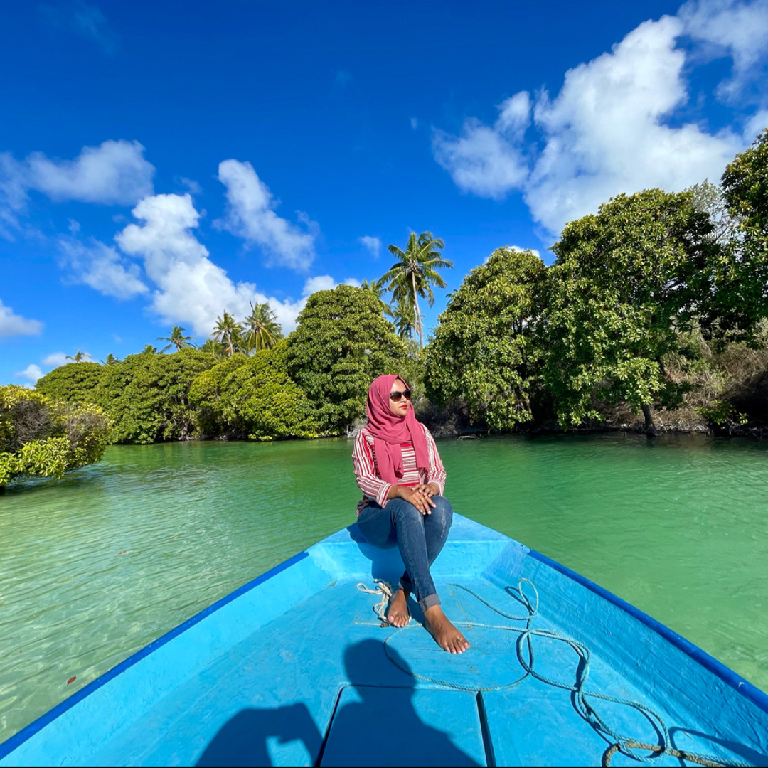 Stream Adhu mivee keeh by Mariyam neeza | Listen online for free on ...