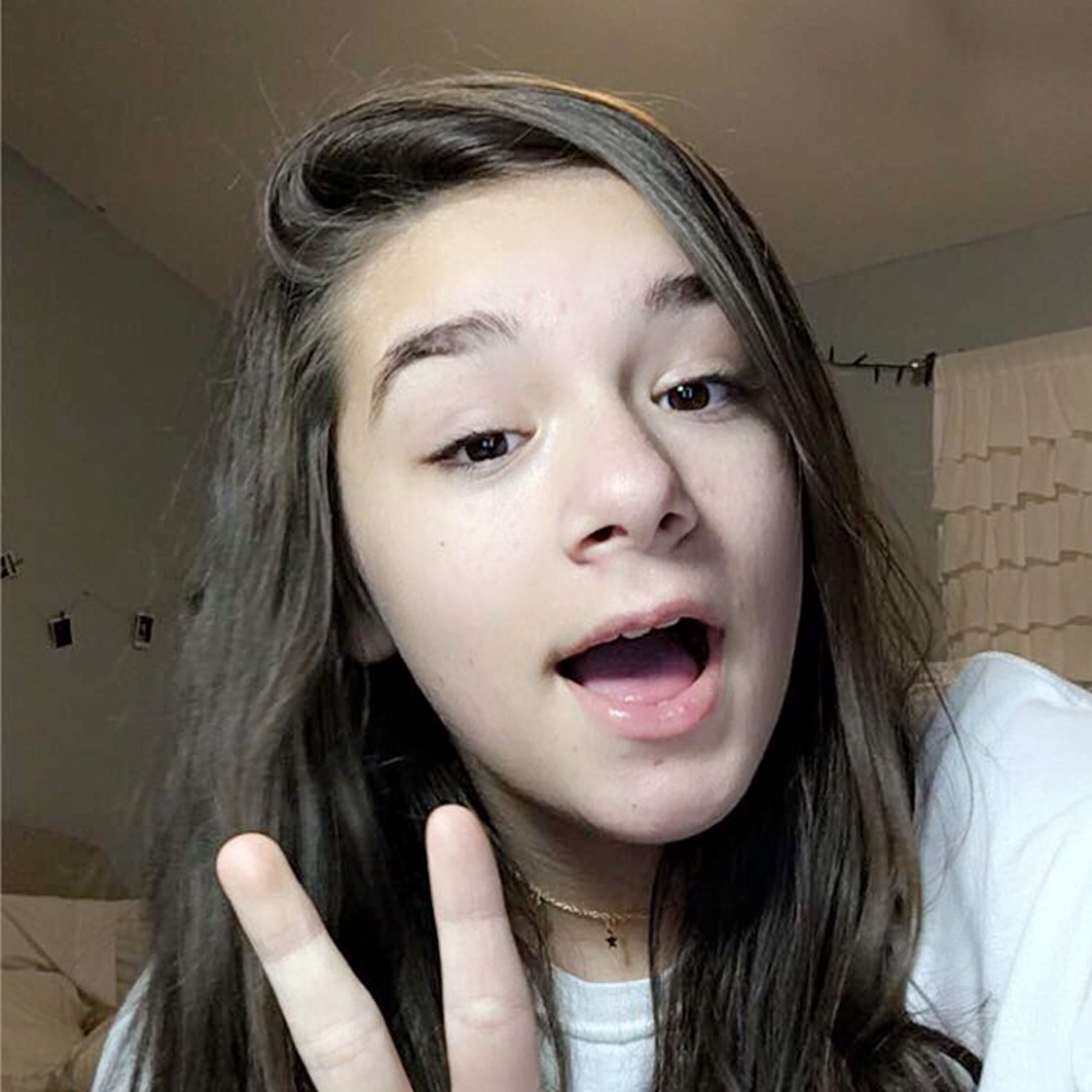 April Rae's Instagram, Twitter & Facebook on IDCrawl