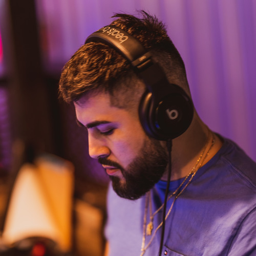 Stream DJ October | DJ Octubre music | Listen to songs, albums ...