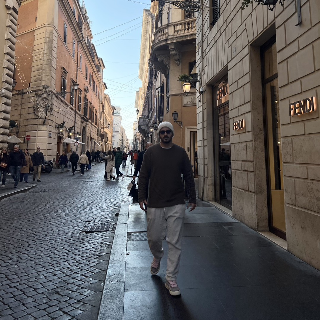 Stream עומר אדם - מלכת הדור (Prod.By- Gal Adam & Ilay Sidi).mp3 by Liad ...