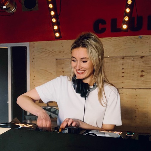 Stream Annelie Musters music | Listen to songs, albums, playlists for ...