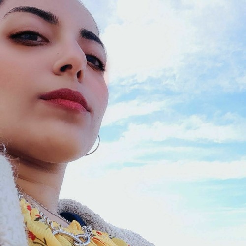 Stream Aya Mustafa music | Listen to songs, albums, playlists for free ...