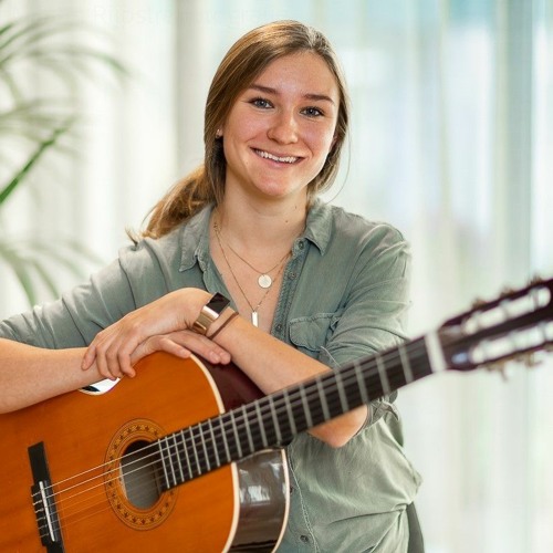 Stream Eline van der Veen | Listen to podcast episodes online for free ...