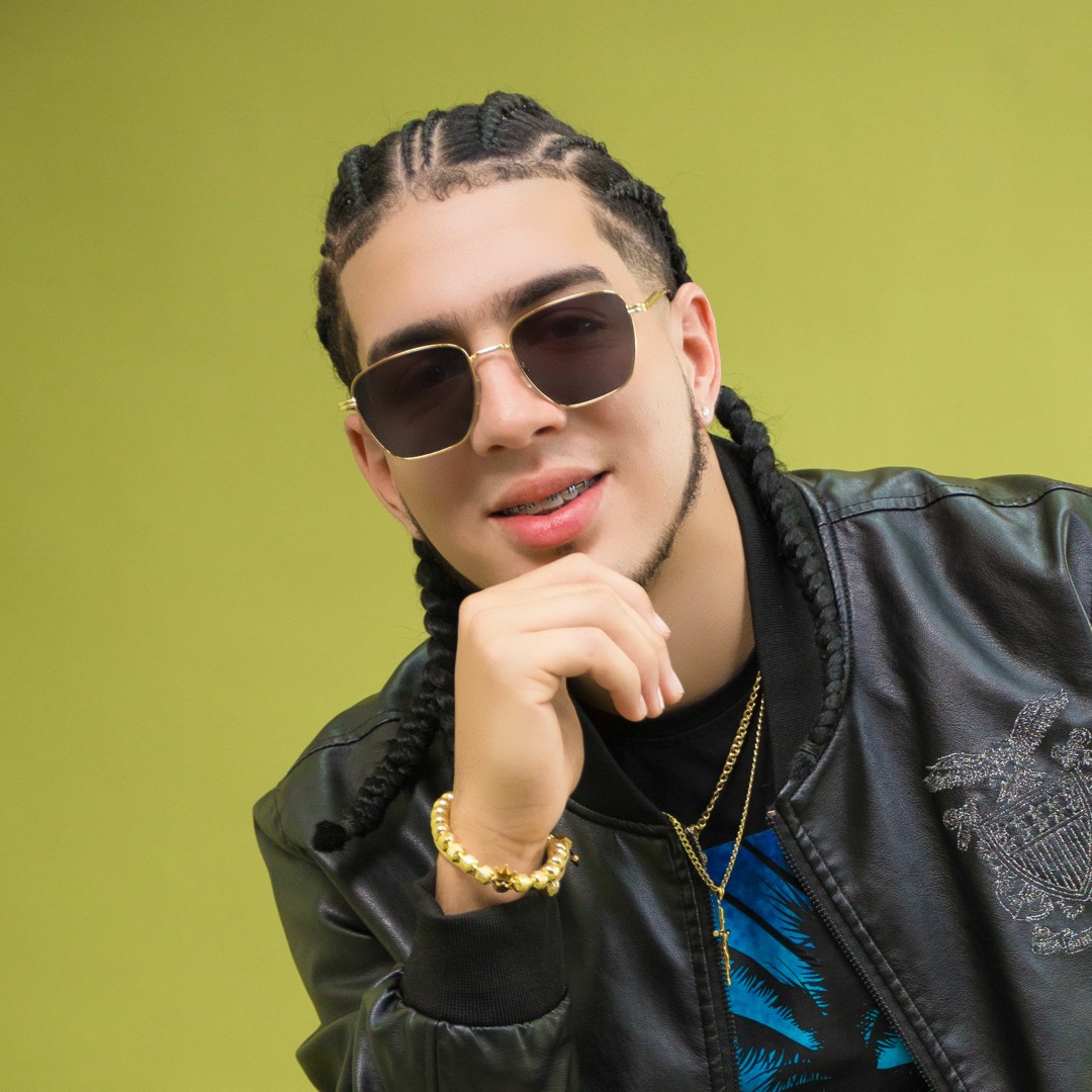 Stream El Rubio Acordeón music | Listen to songs, albums, playlists for ...