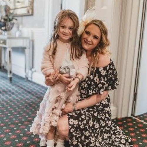 Stream Kat Elizabeth Holloway music | Listen to songs, albums ...