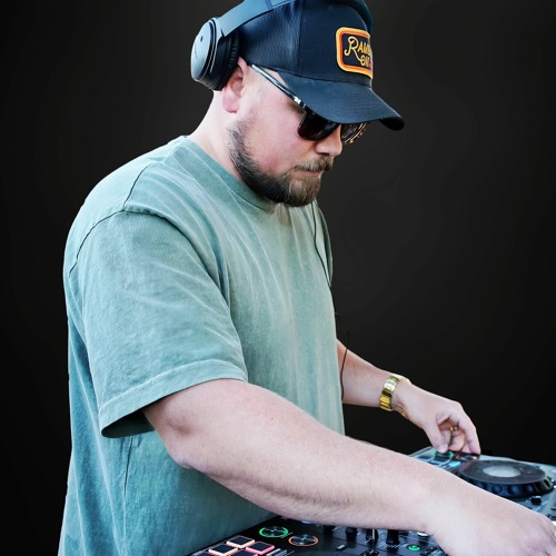 Stream Derek Foreal music | Listen to songs, albums, playlists for free ...