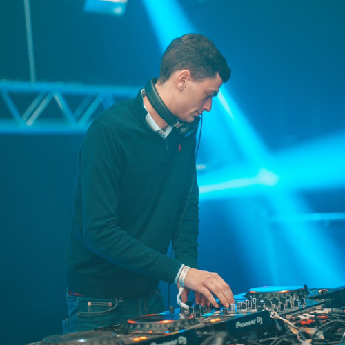 Stream DJ GuNTHeR music | Listen to songs, albums, playlists for free ...