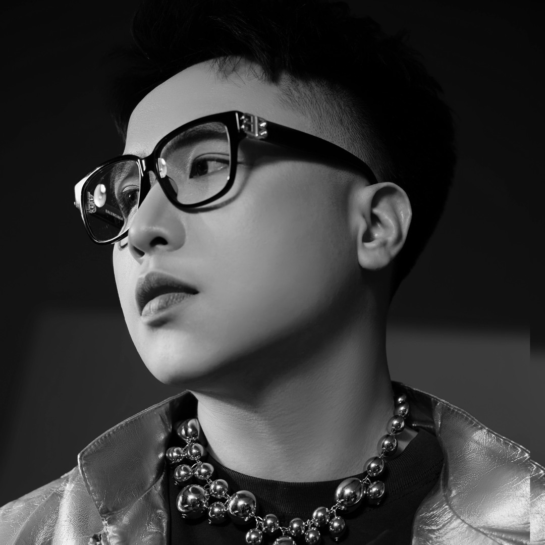 Stream Nuoc Hoa - RinV x SonTy (HD TungDao) by Sơn Ty | Listen online ...