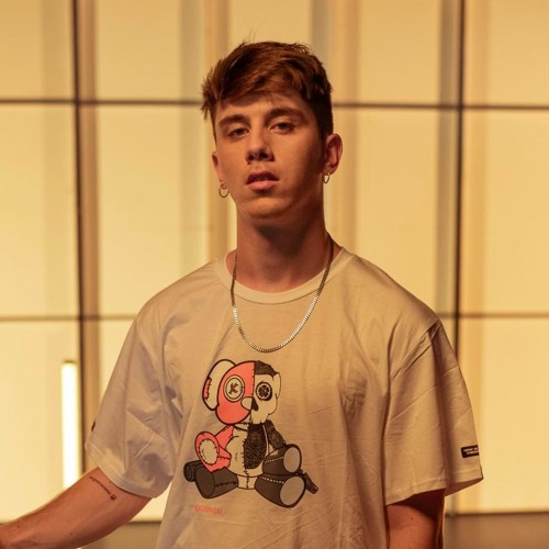 Stream Walls music | Listen to songs, albums, playlists for free on ...