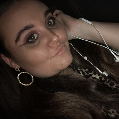 Stream Lisa Faulds - Singer/DJ music | Listen to songs, albums ...