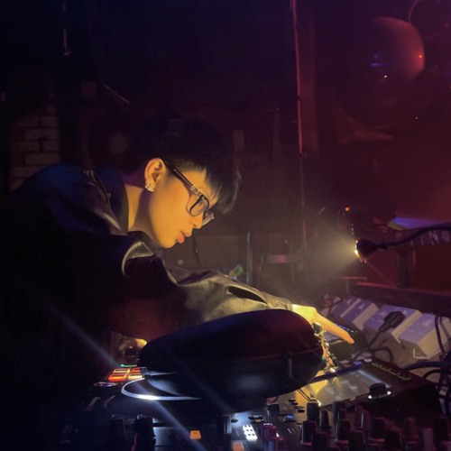 Stream NHH music | Listen to songs, albums, playlists for free on ...