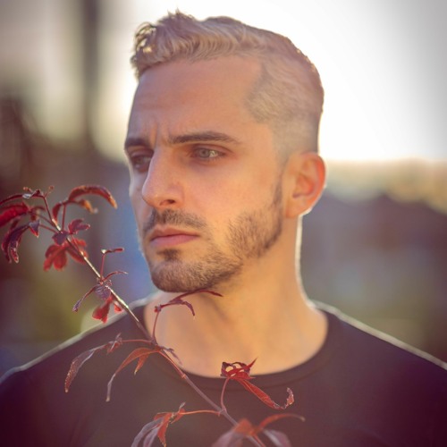 Stream Farbod music | Listen to songs, albums, playlists for free on ...