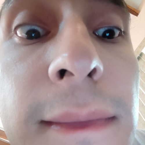 Stream Roberto Moreno music | Listen to songs, albums, playlists for ...