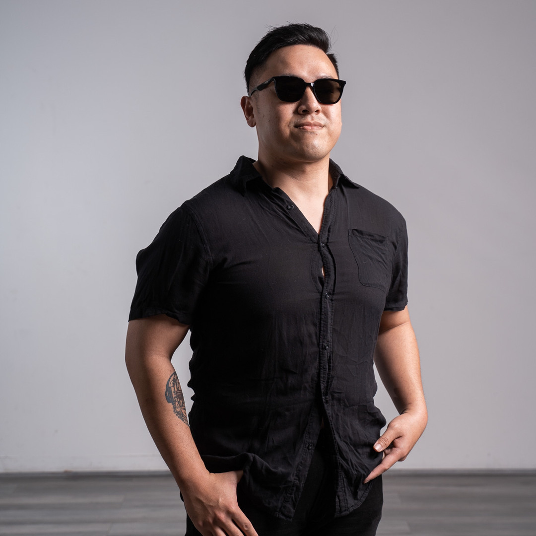 Stream Johan Thomas music | Listen to songs, albums, playlists for free ...