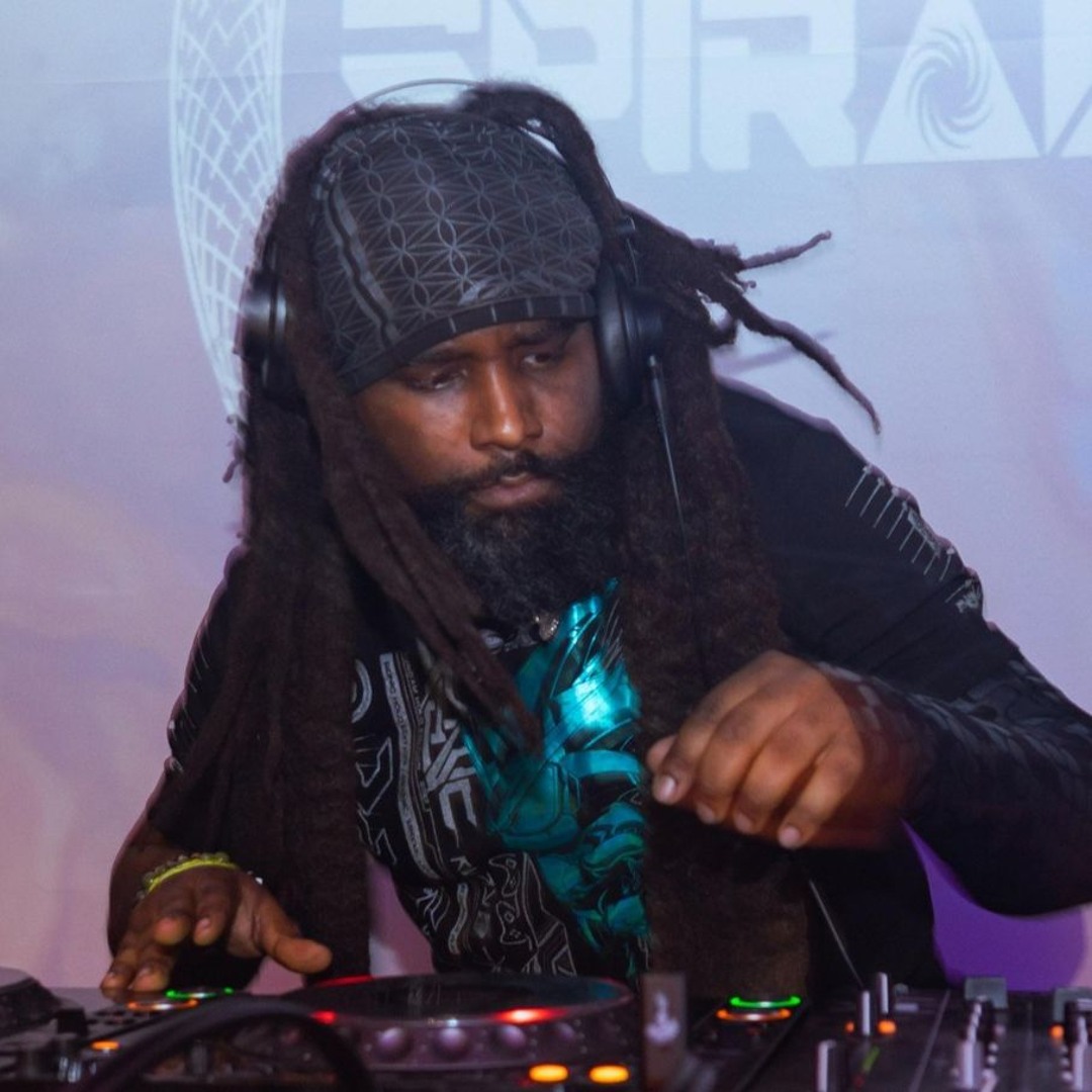 Stream SPIRALUS REBOOT QVLQV Radio Underground Puerto Rico by Spiralus ...